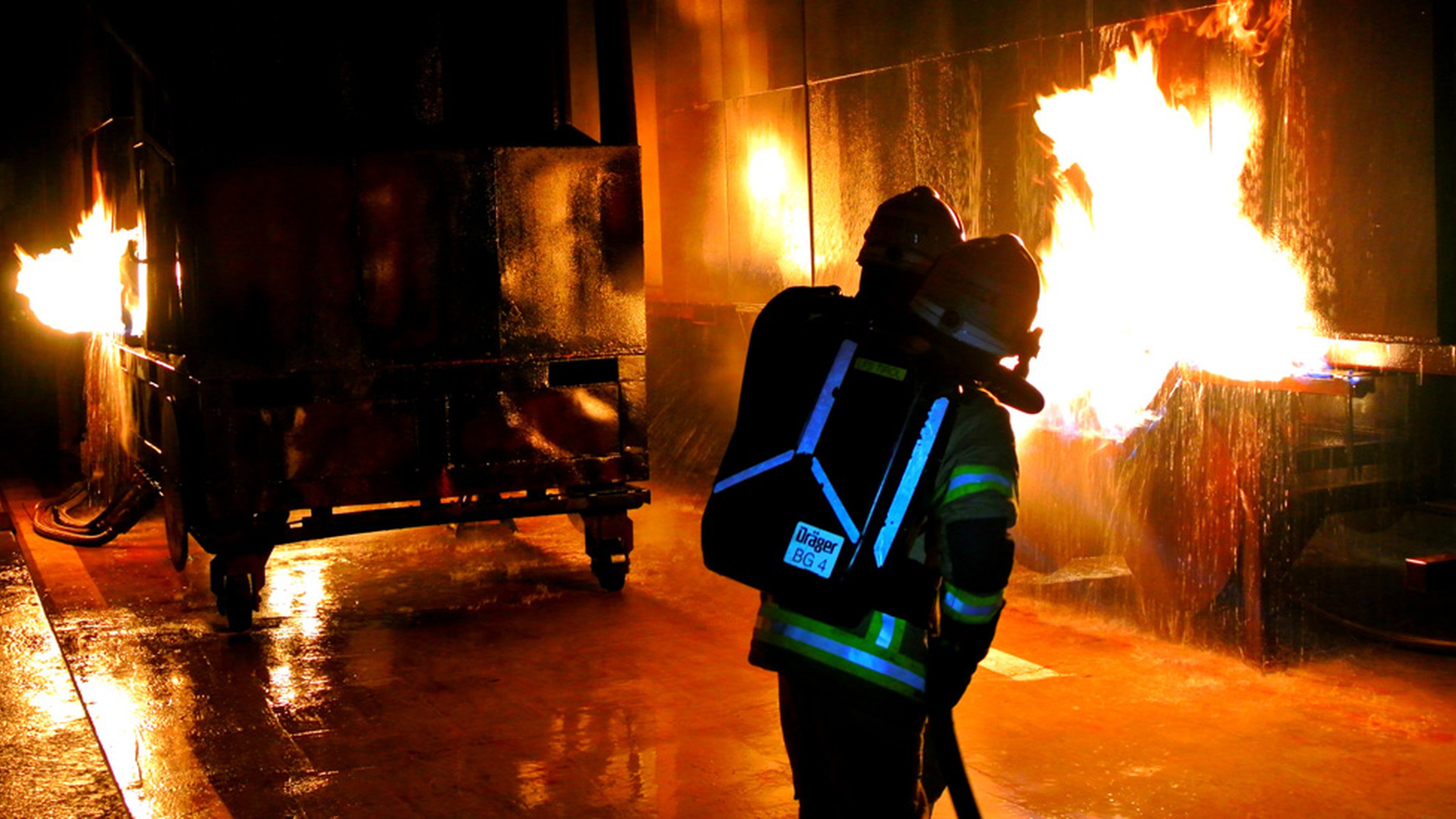 SSG-Versuchsreihe und Tunnelausbildung im IFA Lungern | Feuerwehr Landeck